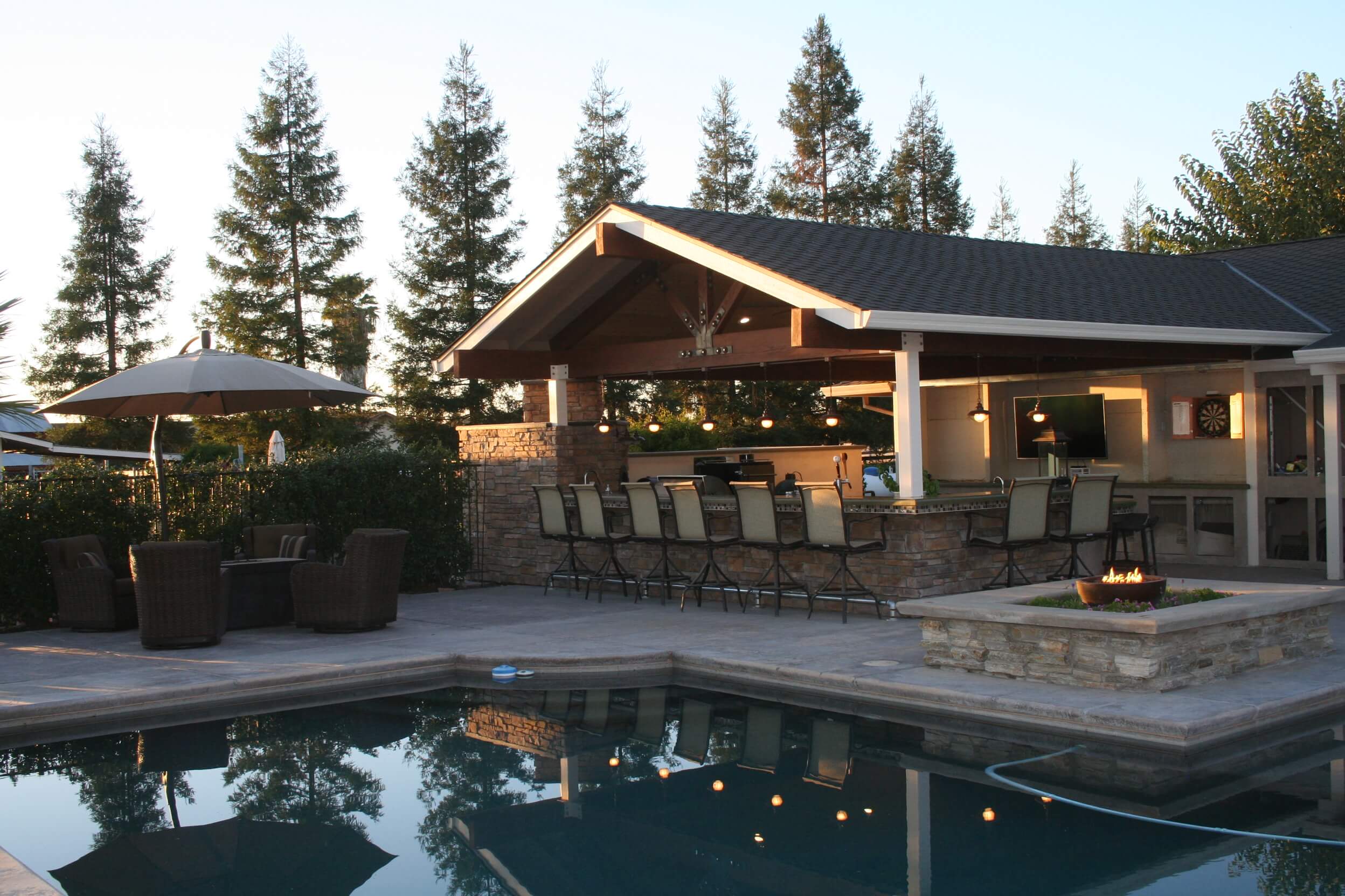 Custom Outdoor Kitchen With Pool Exterior - Forno Bravo. Authentic Wood ...