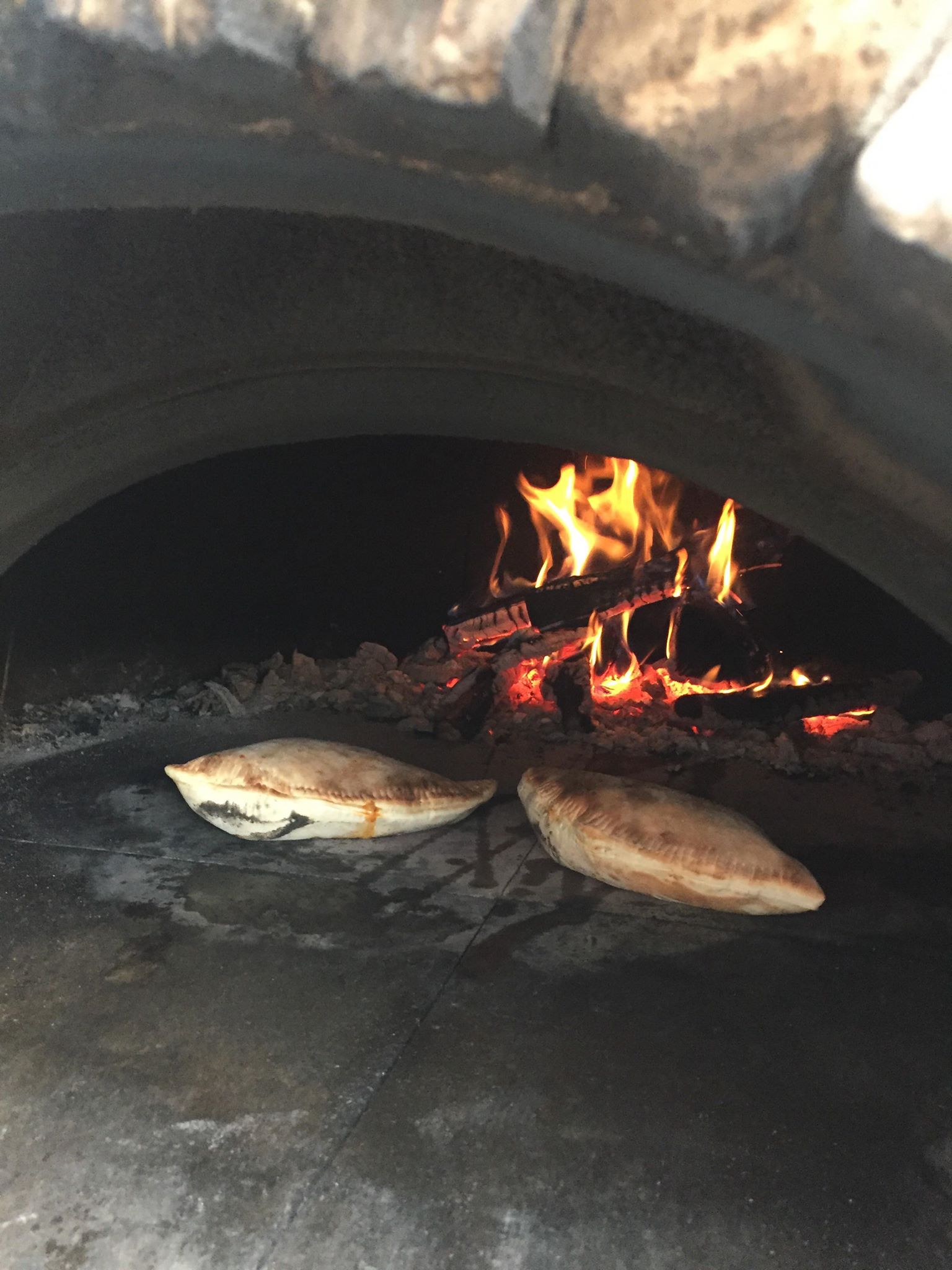 Tips and Tricks on Picking Wood and Managing Your Fire - Forno Bravo ...