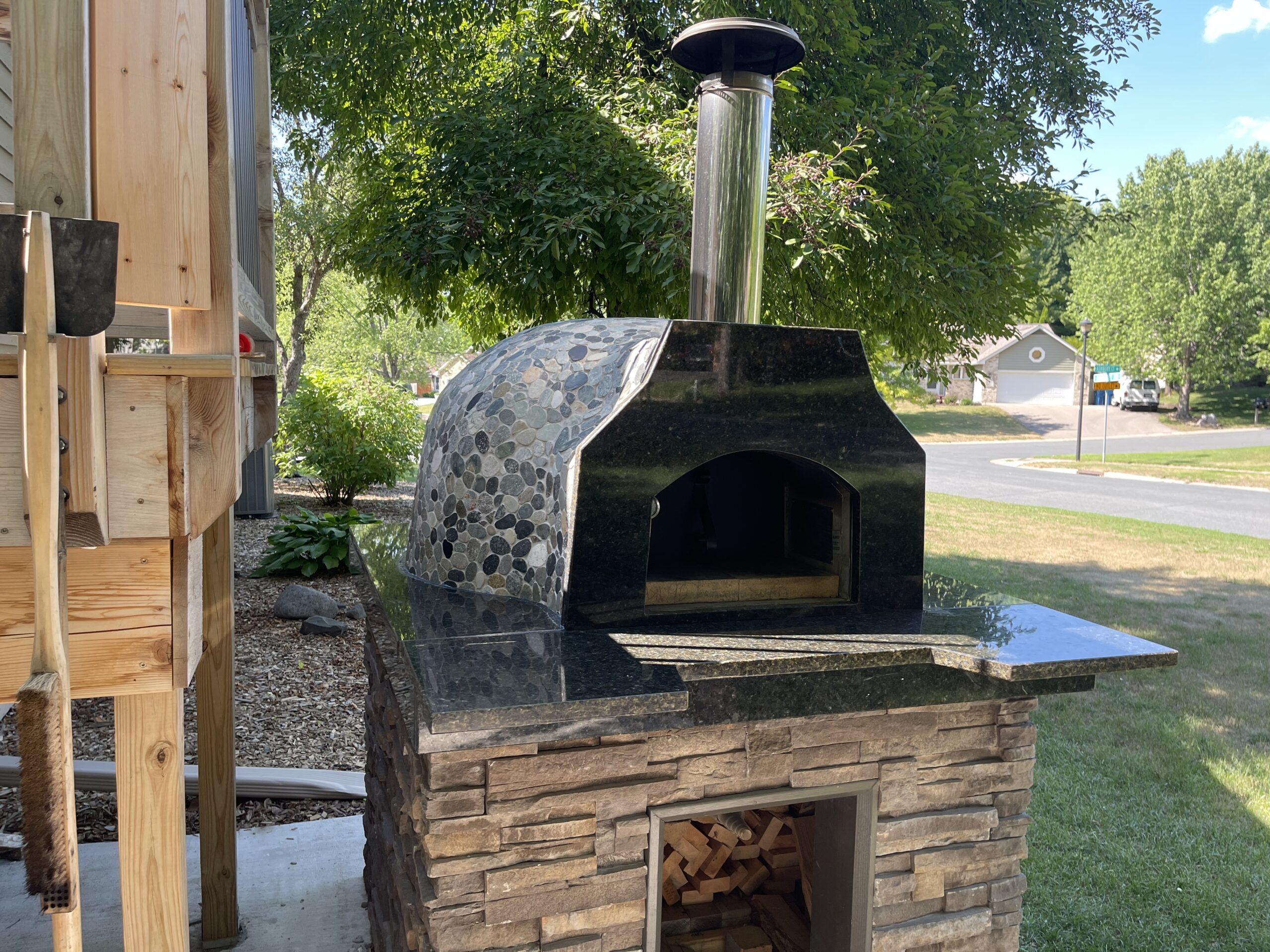 Nu Casa90 Customer River Rock Granite Face Oven And Deck Closeup 2021 ...