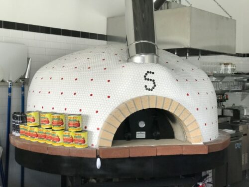 La Cucina Di Sophia's Open Kitchen Features a Modena Commercial Pizza ...