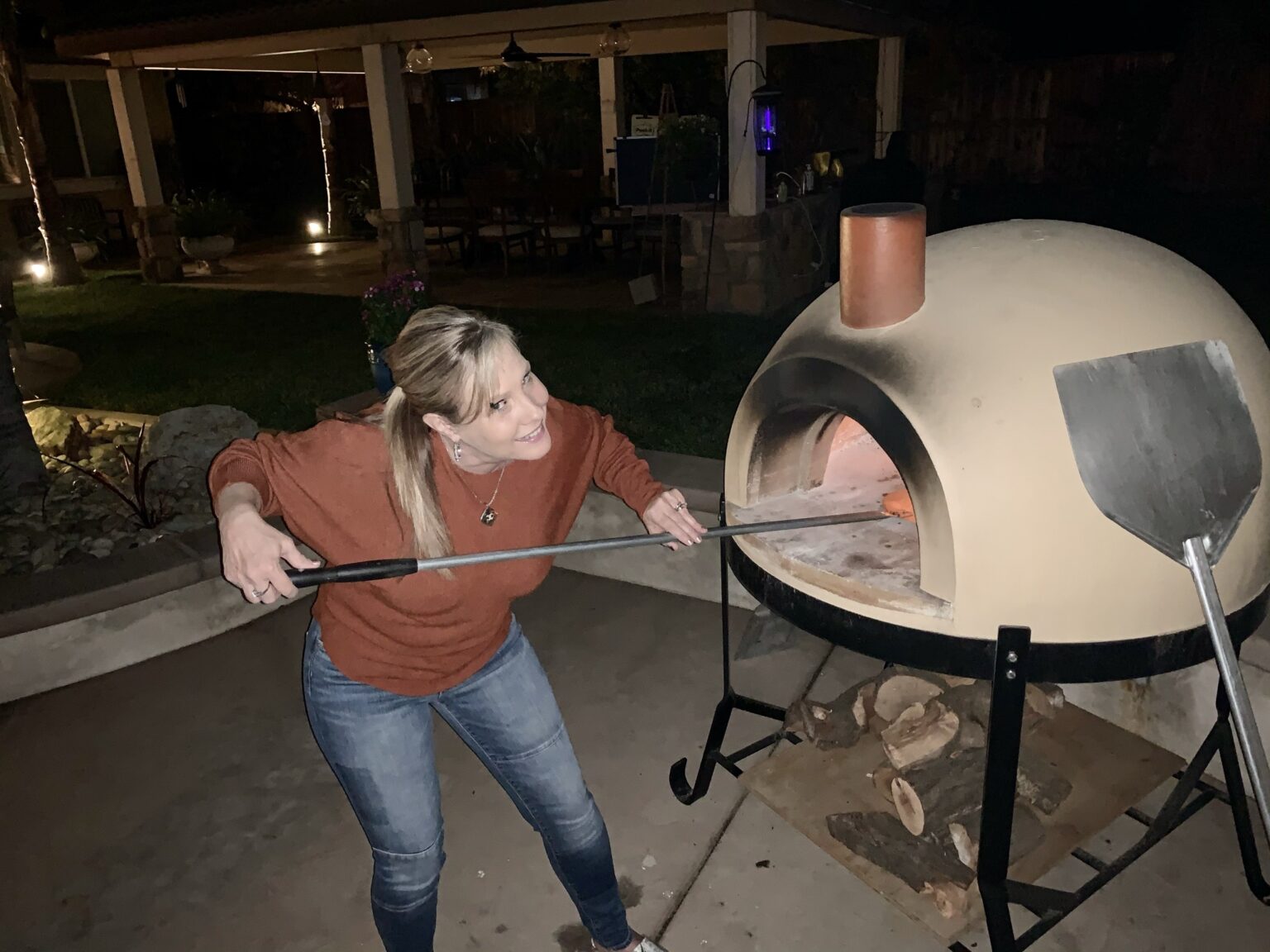 Manuel A's Poolside Primavera Pizza Oven - Forno Bravo. Authentic Wood ...