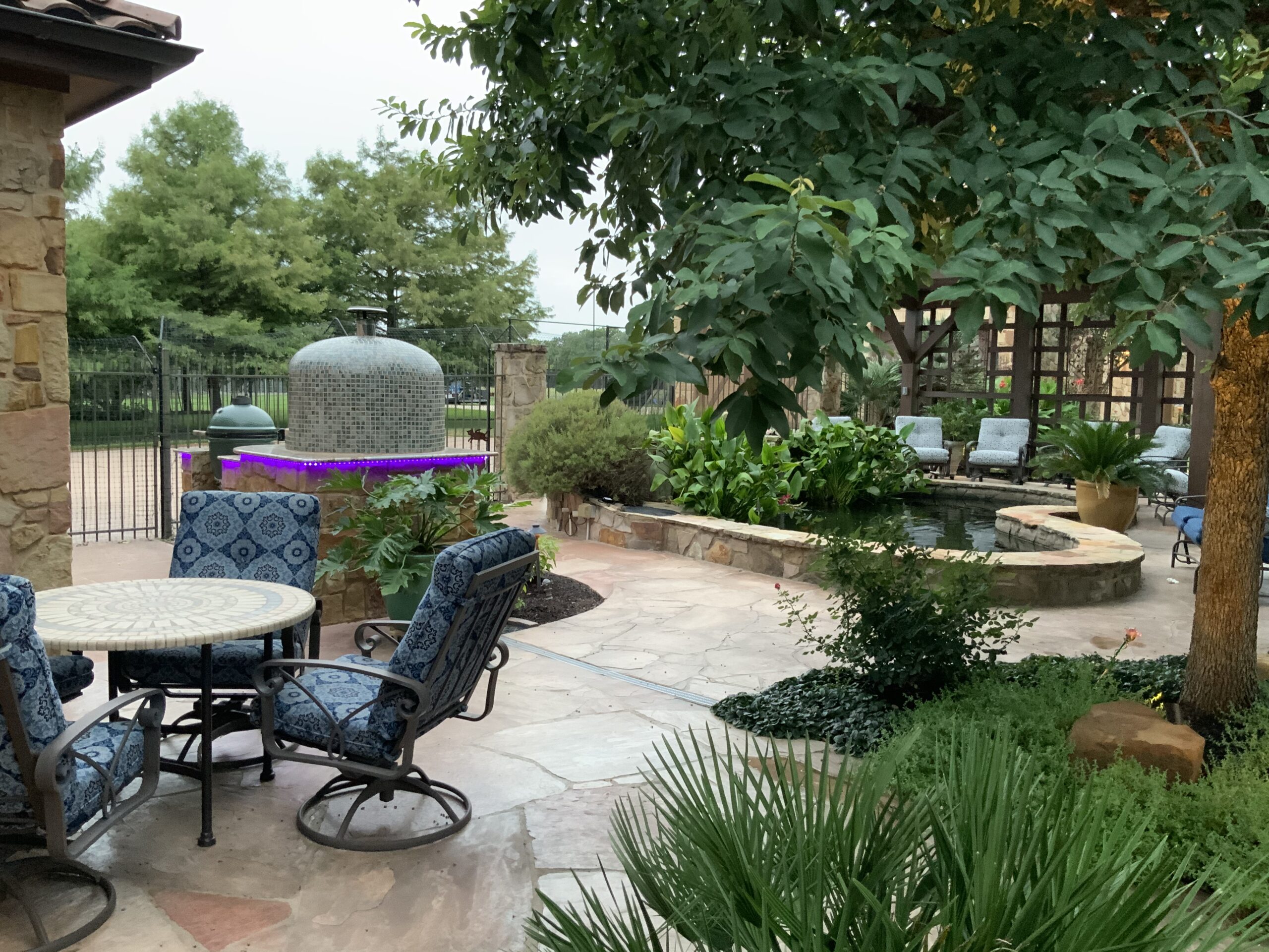 Napolino70 Custom Blue Mottled Tile Granite Counters Sandstone Base ...