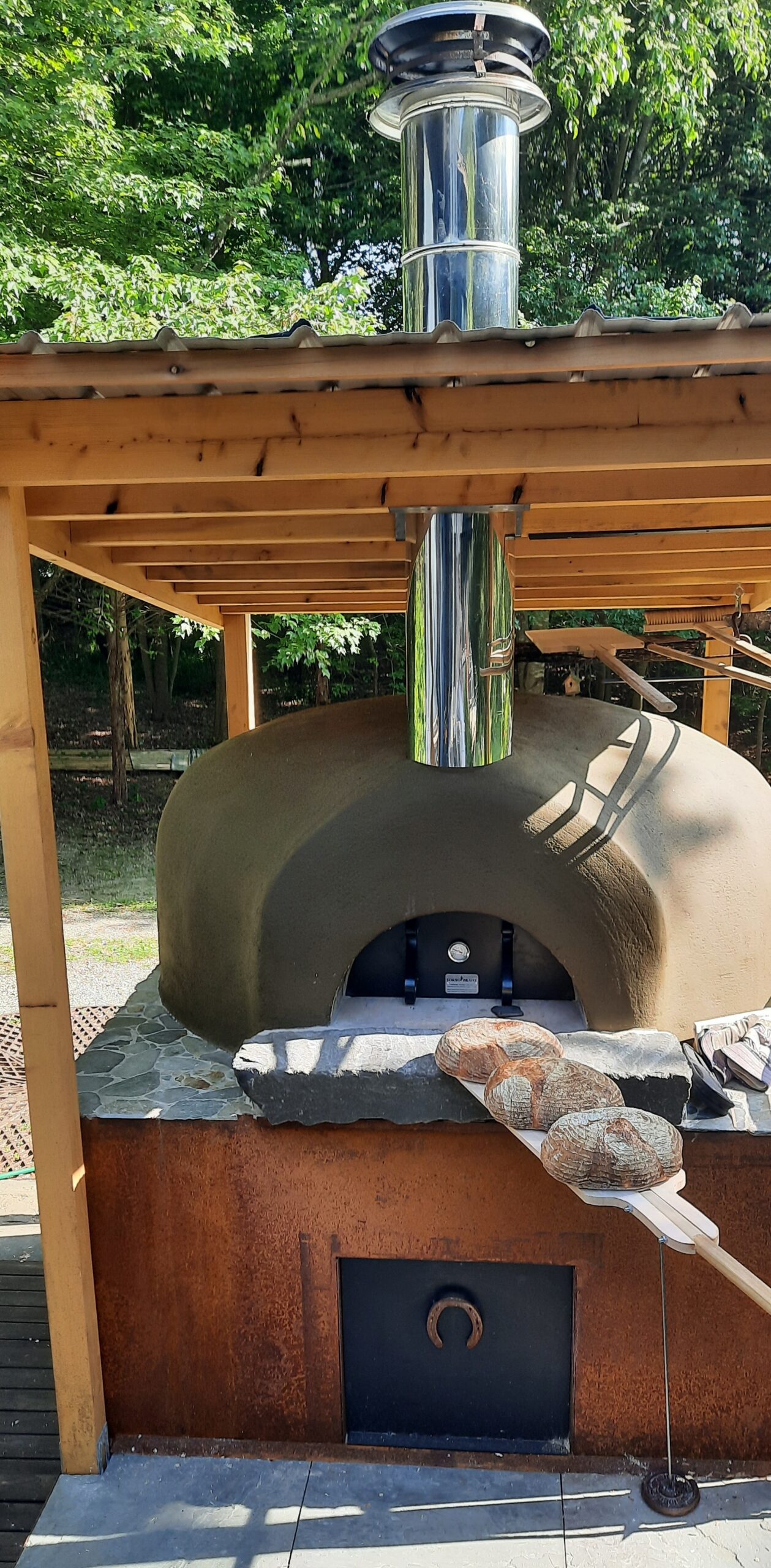 Oven And Bread Peel - Forno Bravo. Authentic Wood Fired Ovens